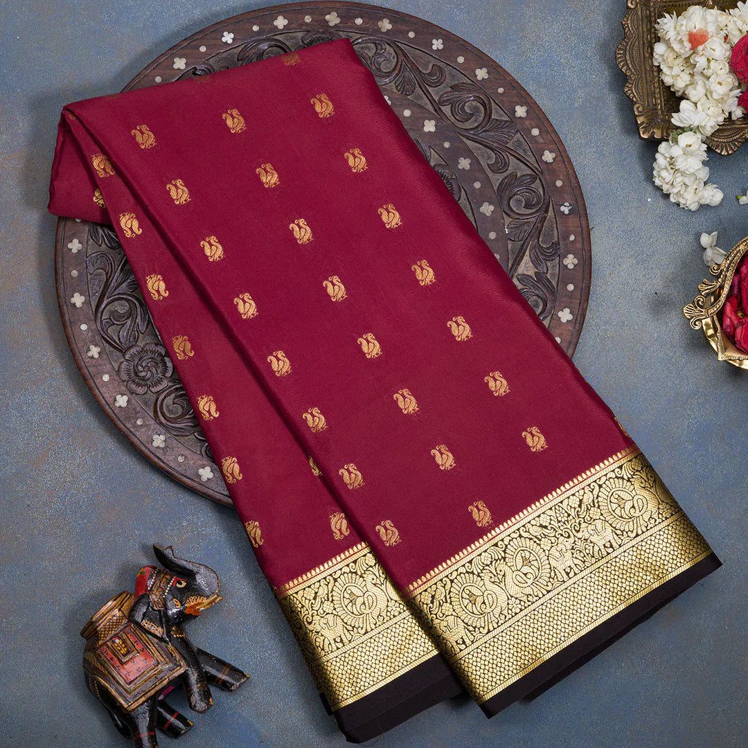 How to Pull Off the Perfect Bridal Look With a Saree from Deepam Silks ...
